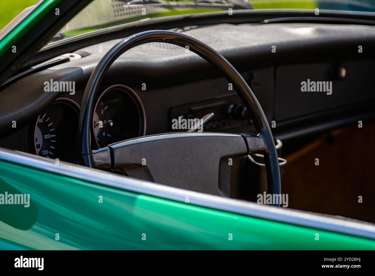 Antique dashboard hi-res stock photography and images - Alamy