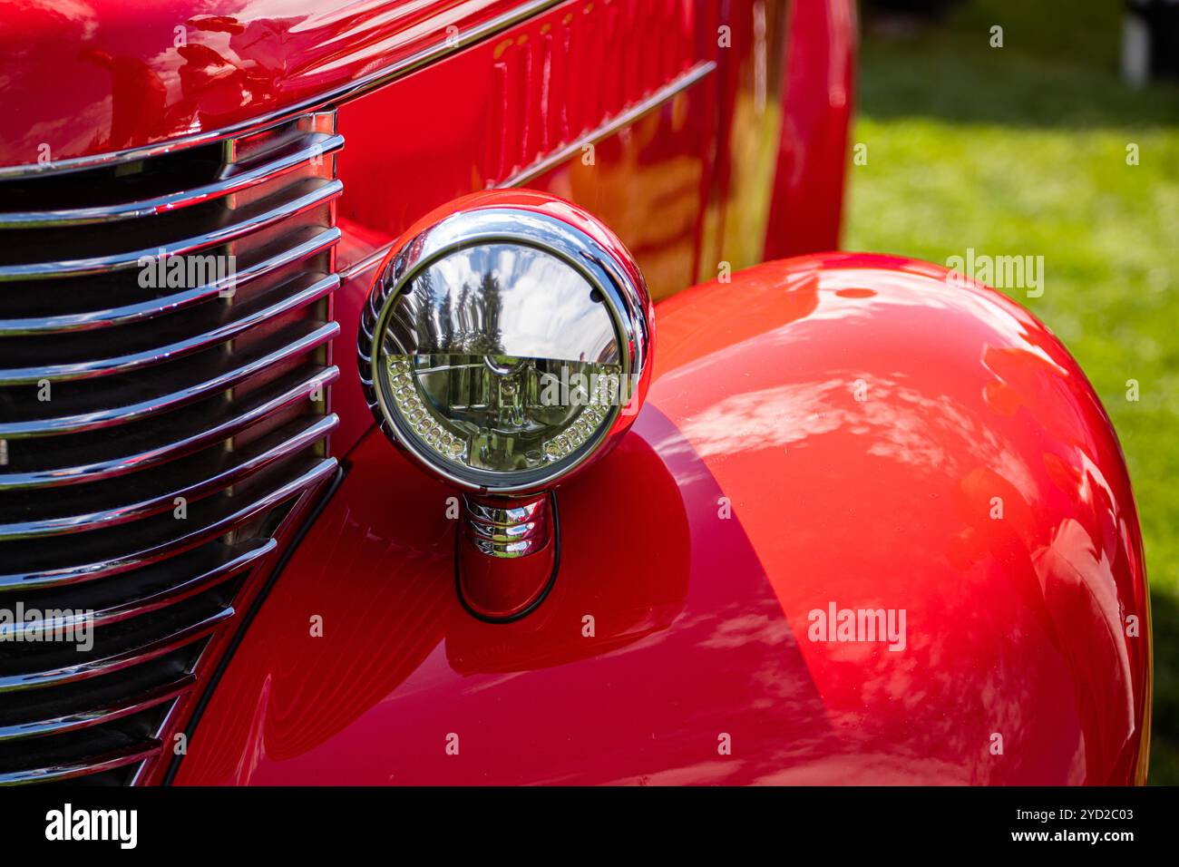 Red pickup hi-res stock photography and images - Alamy