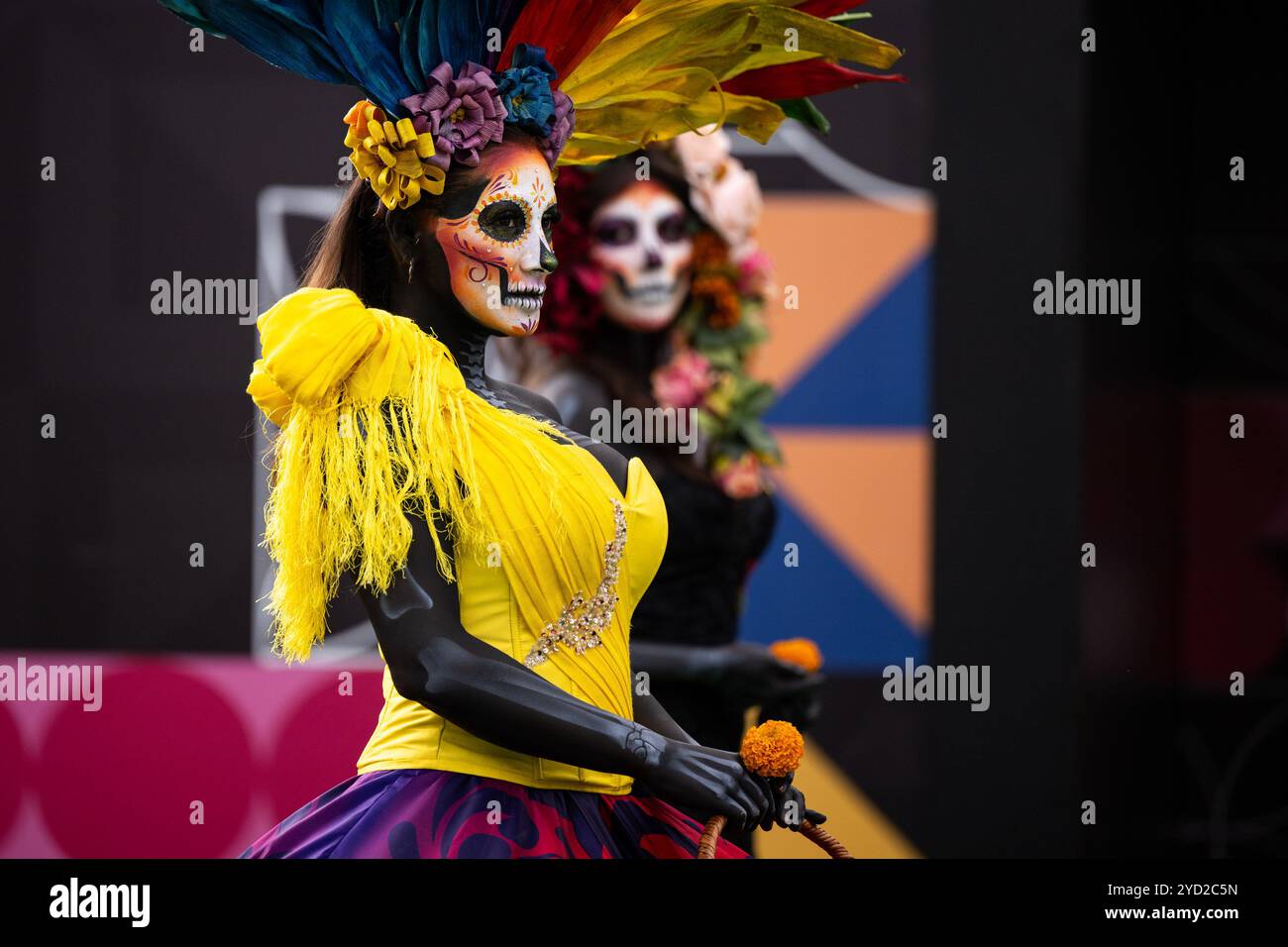 La Catrina Calavera / Dias de los Muertos Kuenstlerin, MEX, Formel 1 ...