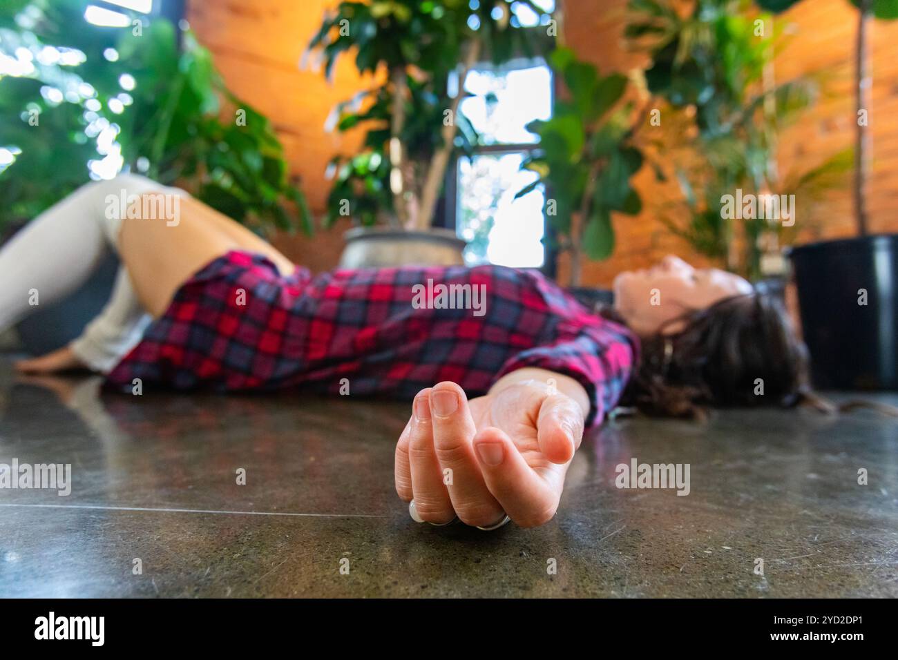 Mindfulness posture hi-res stock photography and images - Alamy