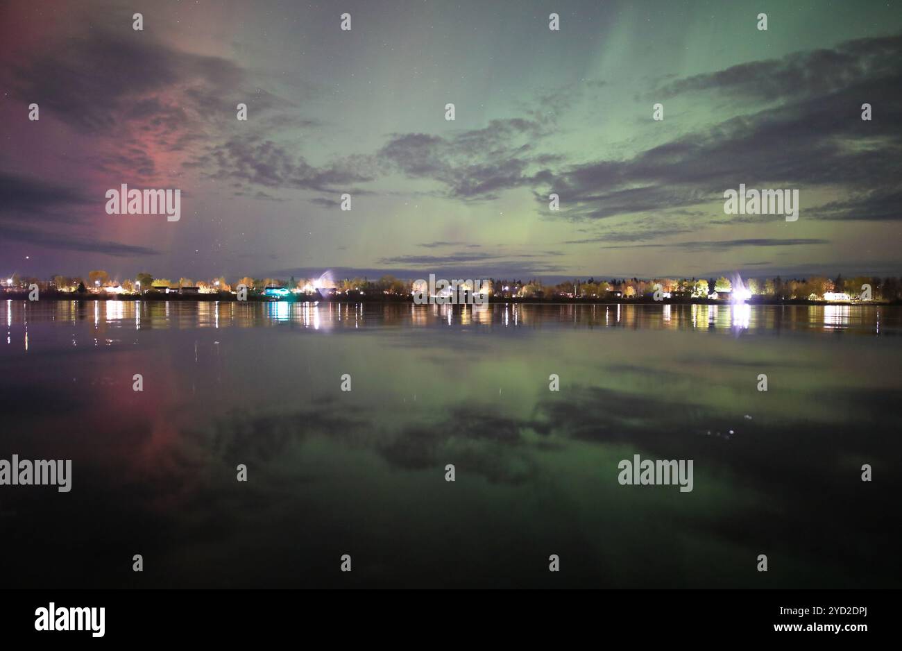 Northern light reflections Stock Photo - Alamy