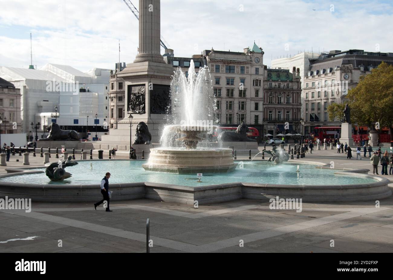 Fountain base nelsons column hi-res stock photography and images - Alamy