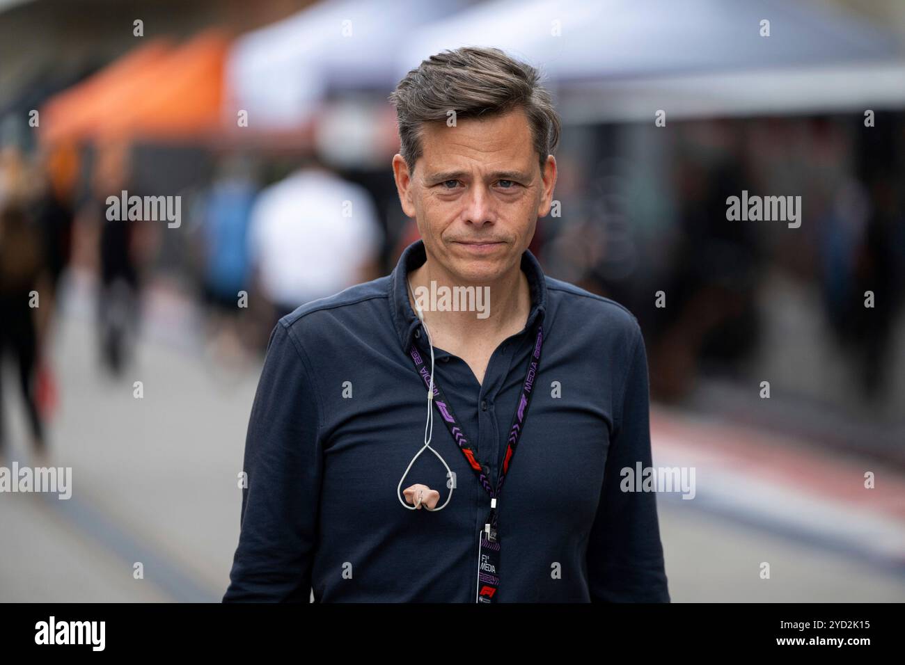 Tv kommentator hi-res stock photography and images - Alamy