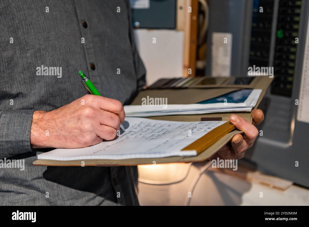 Man standing industrial equipment hi-res stock photography and images ...