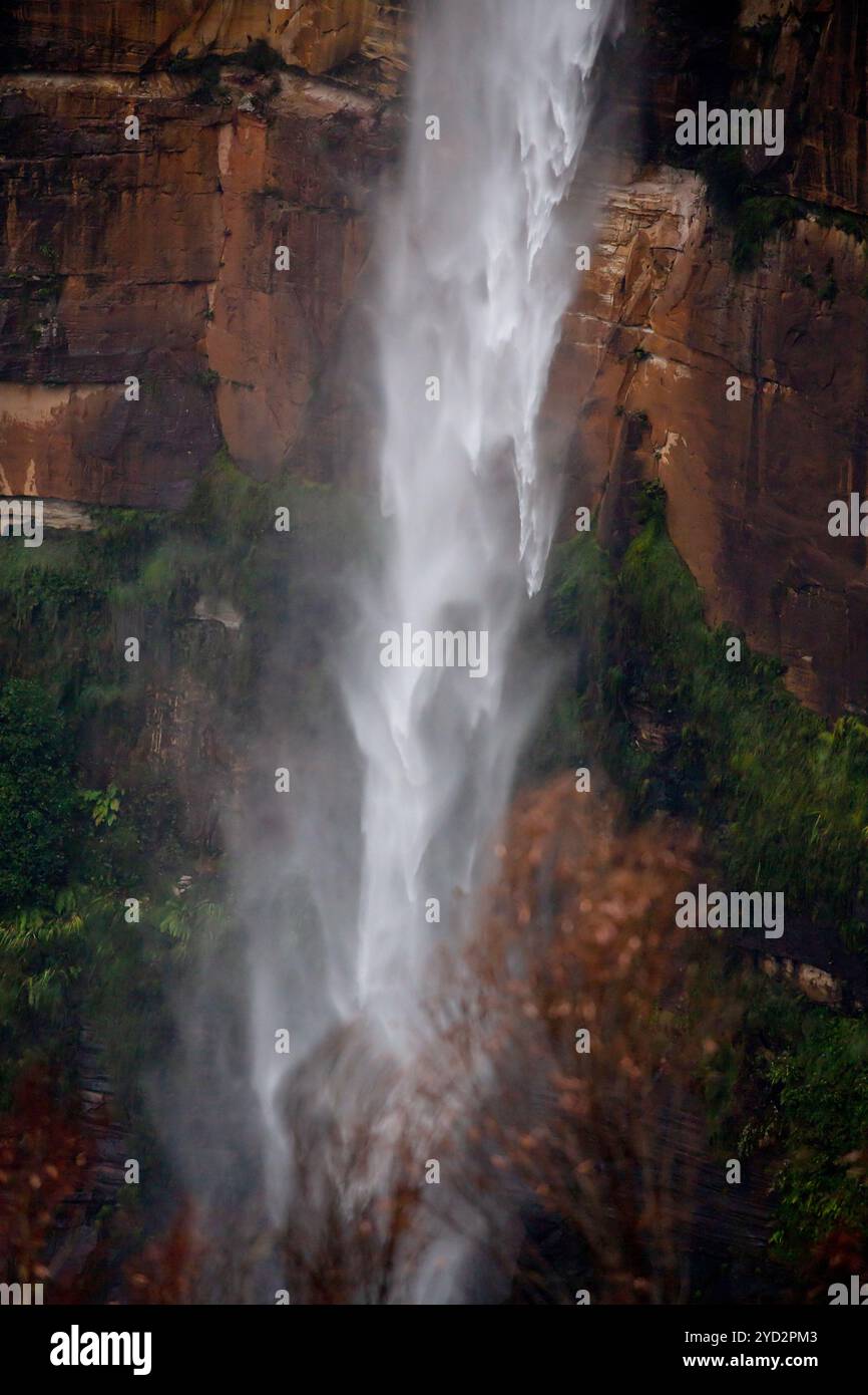 Powerful waterfall tumbling over sandstone cliffs Stock Photo - Alamy