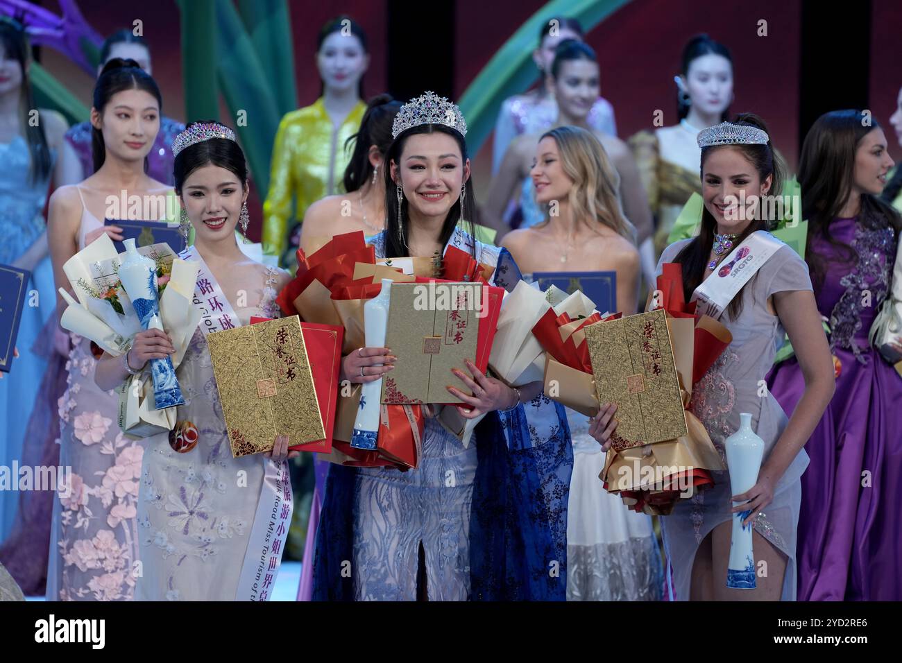 South Africa's MEI LI (middle), Brazil's Djoyana (right), and Macau's ...