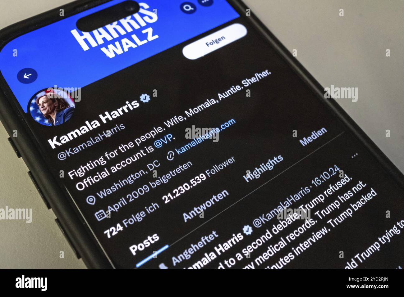 Smartphone screen shows the Twitter profile of Kamala Harris, Vice ...