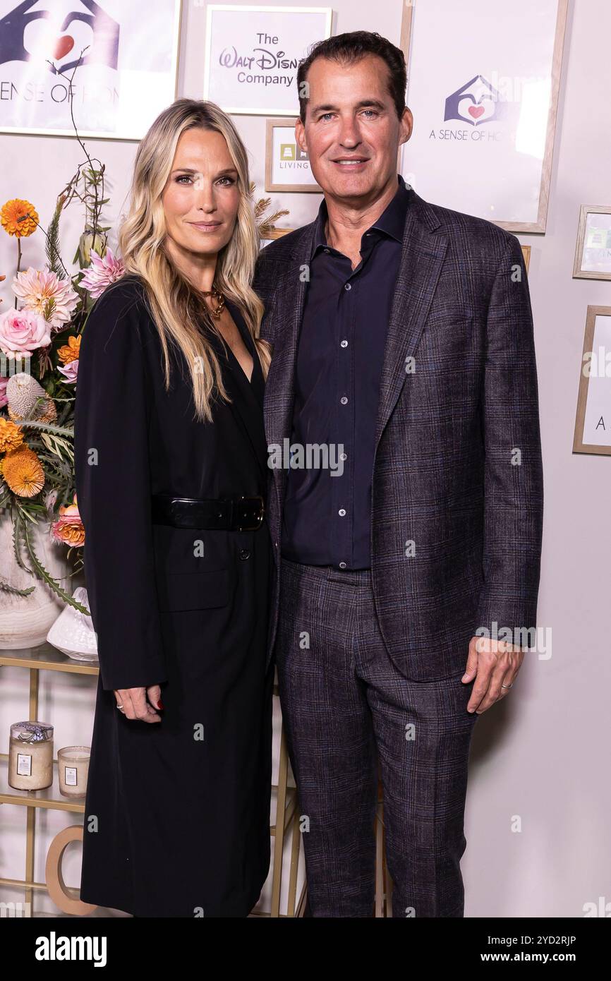 Los Angeles, USA. 24th Oct, 2024. Molly Sims and Scott Stuber attends ...