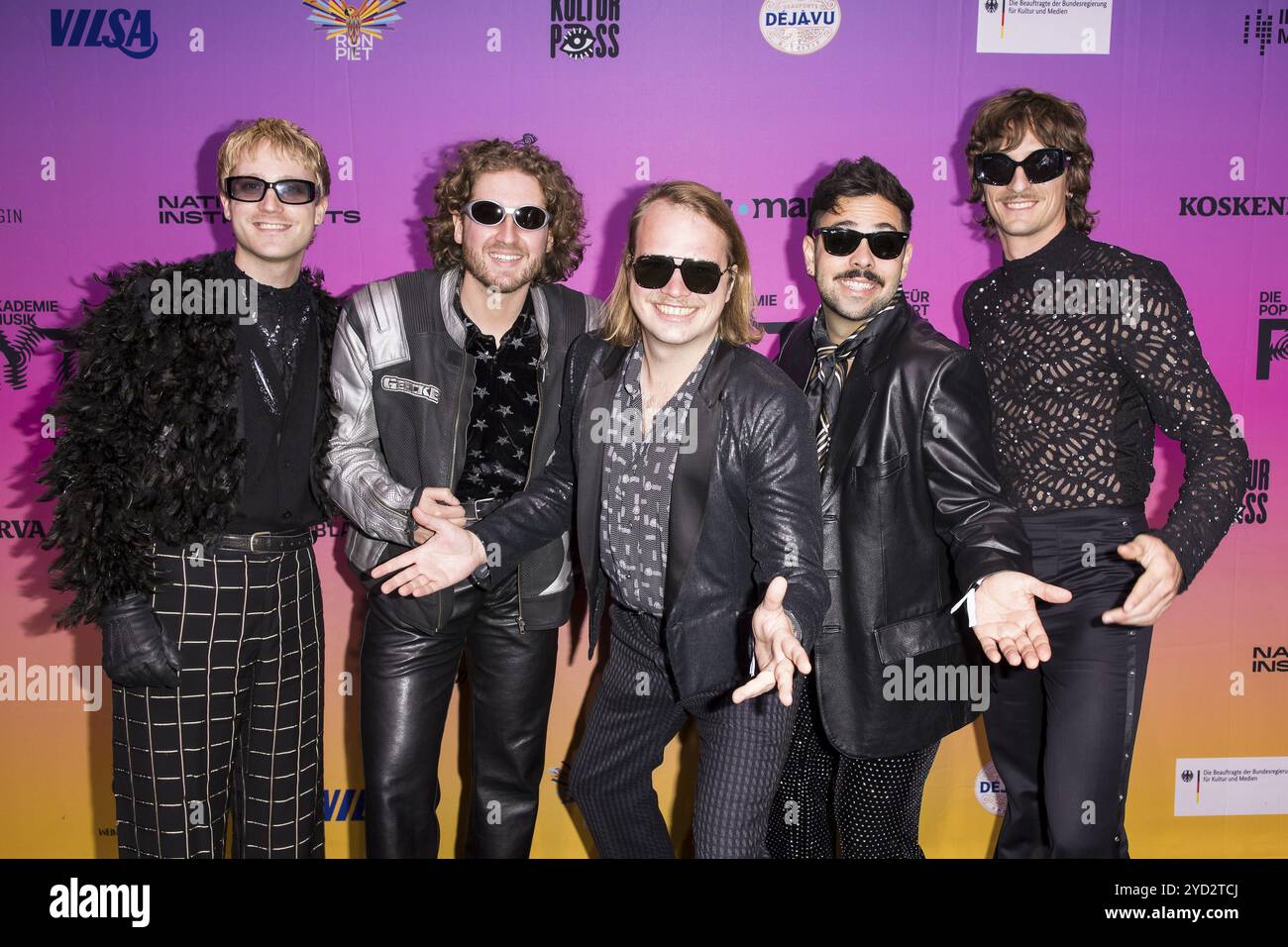 Roy Bianco & The Abbrunzati Boys on the red carpet in front of the ...