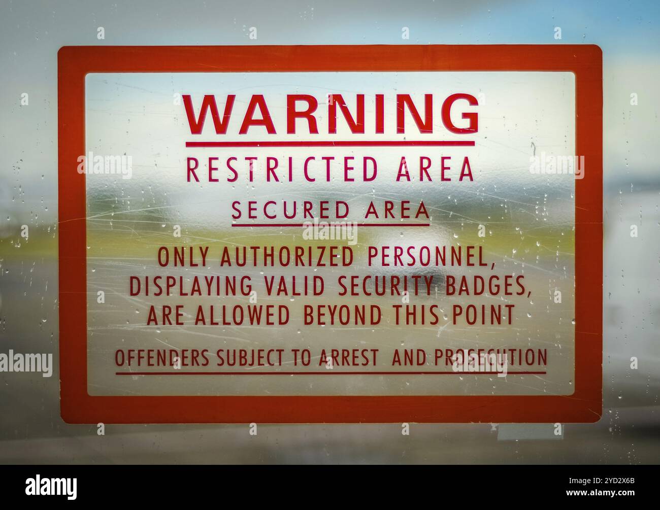 Airport warning signs hi-res stock photography and images - Alamy