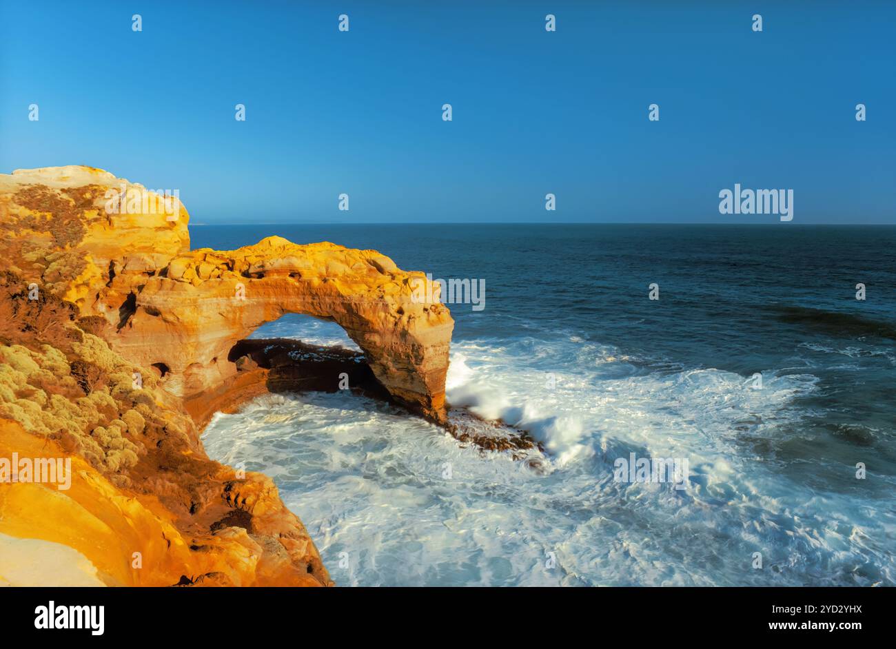 The Arch, Port Campbell National Park, Shipwreck Coast, Great Ocean ...