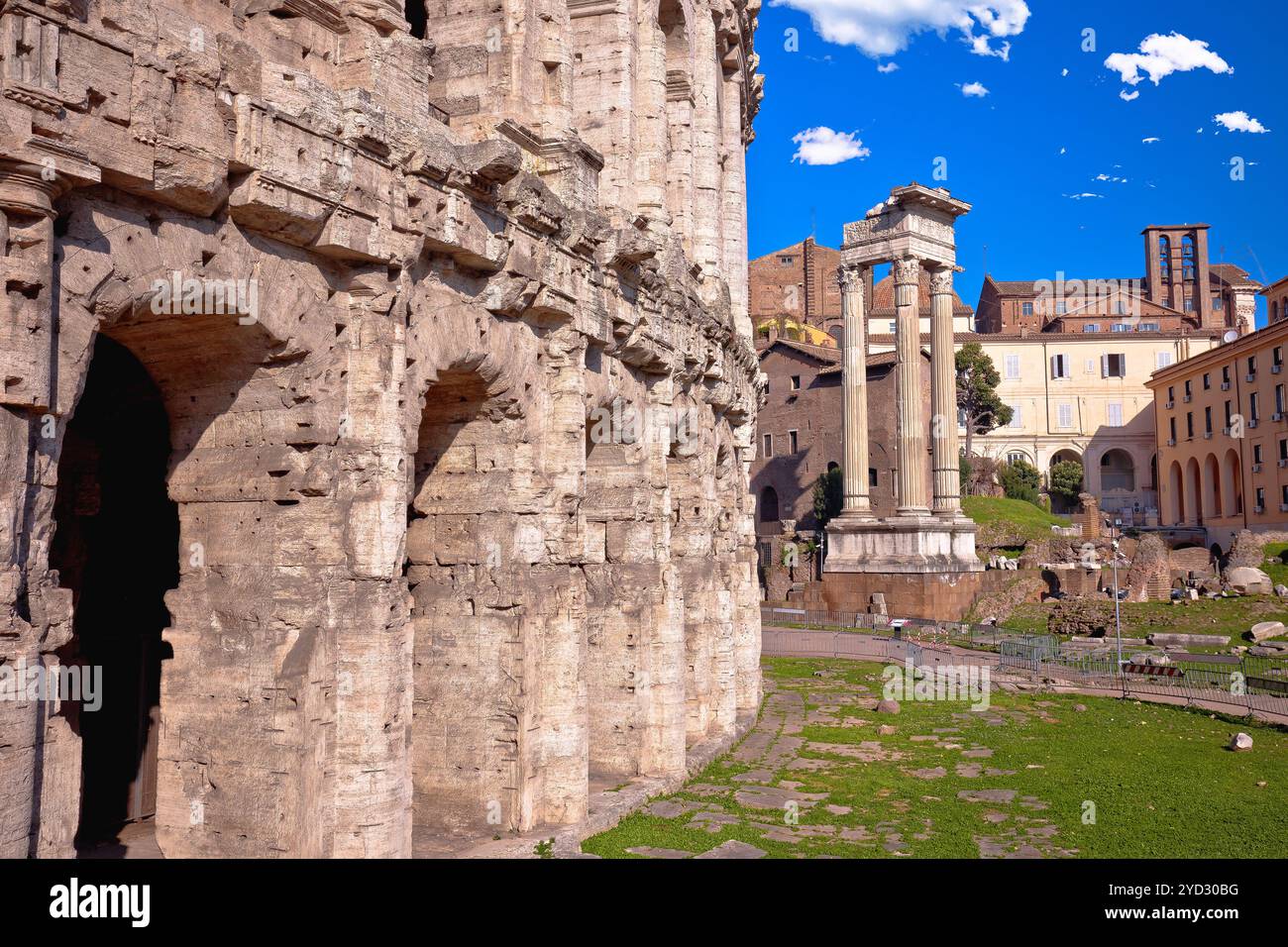 Rome. Ancient Marcello Theater and Temple of Apollo Medicus Sosianus in ...