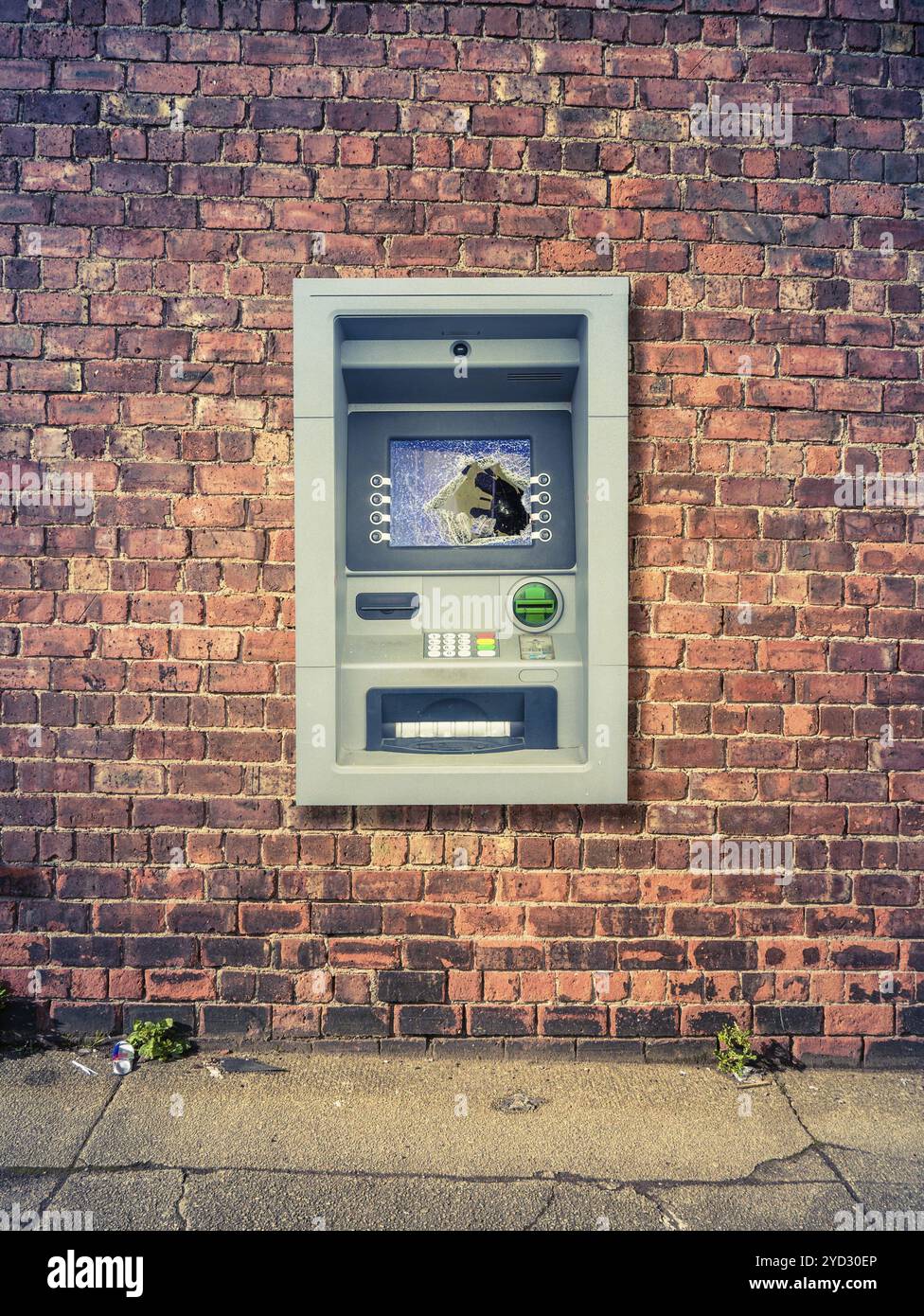 Vandalized vending machine hi-res stock photography and images - Alamy