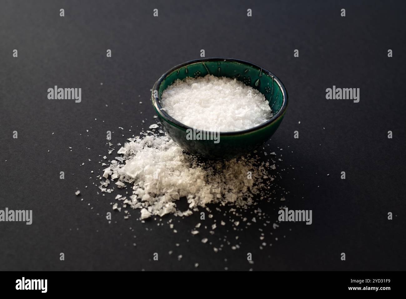 Black pepper white salt hi-res stock photography and images - Alamy