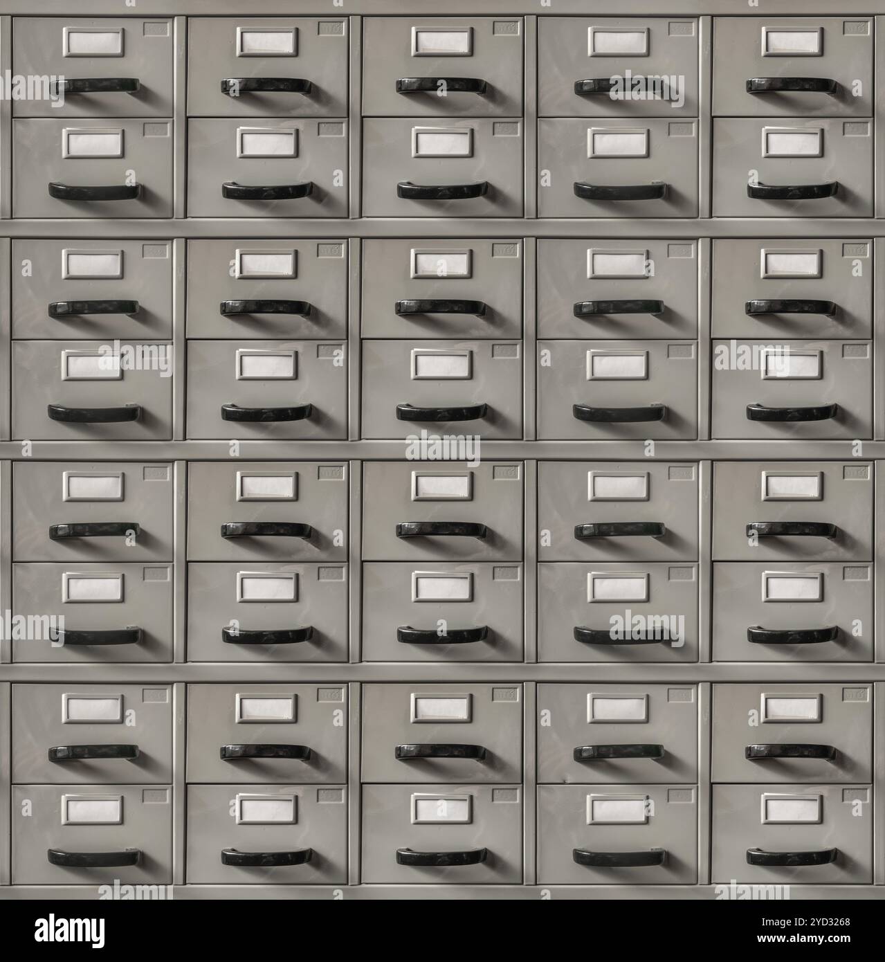 Old filing cabinets hi-res stock photography and images - Alamy