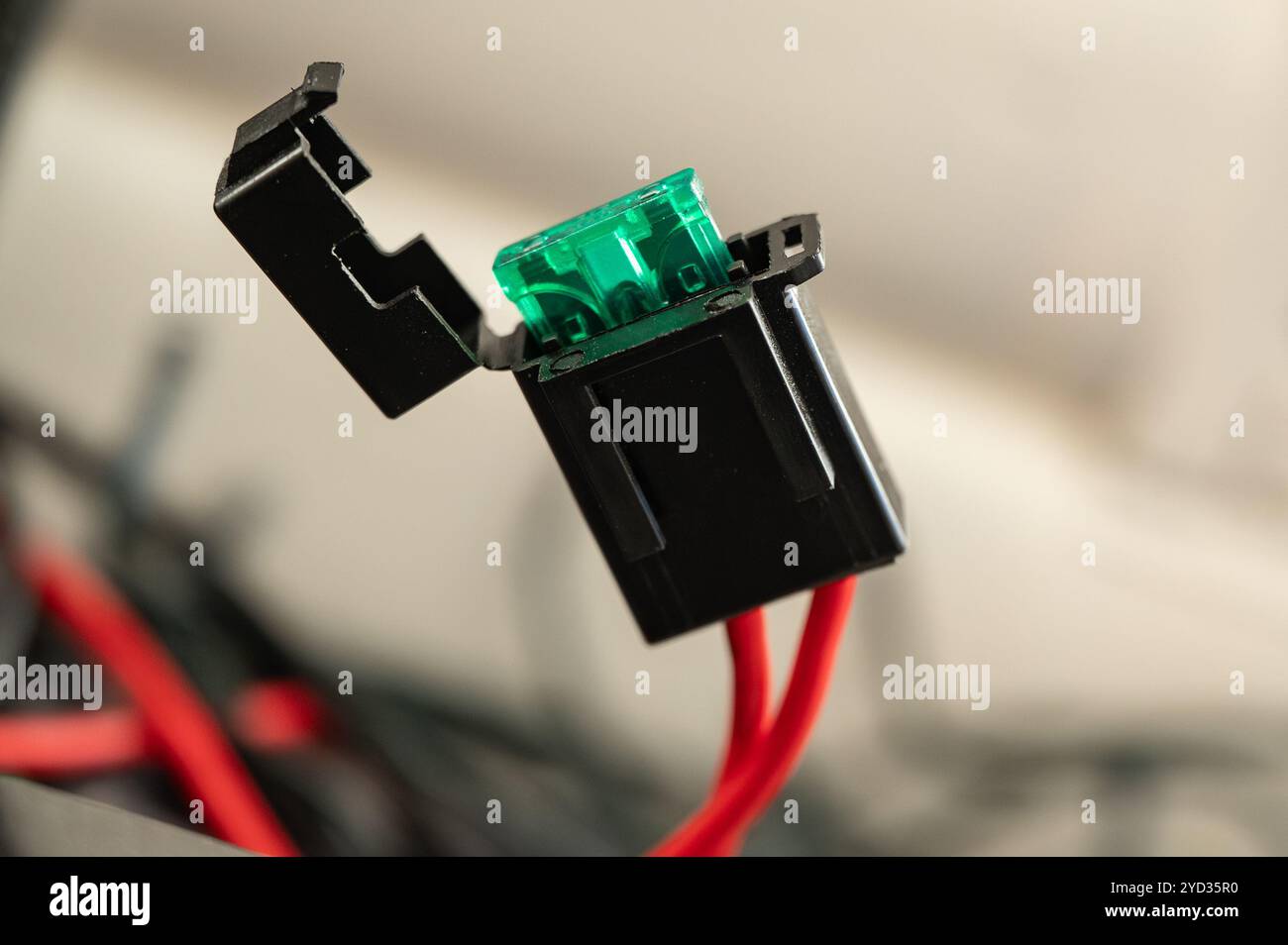 Dc voltage fuse hi-res stock photography and images - Alamy