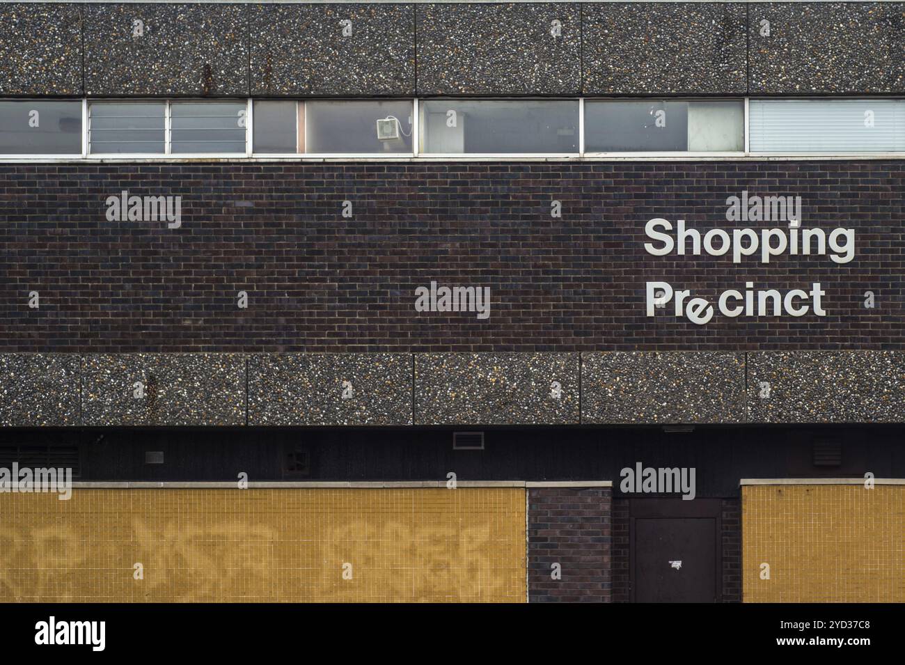 Precinct sign hi-res stock photography and images - Alamy