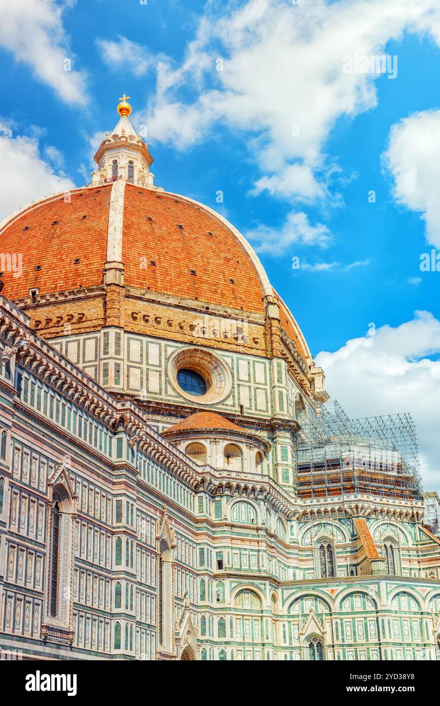 Above view Santa Maria del Fiore (Cattedrale di Santa Maria del Fiore ...