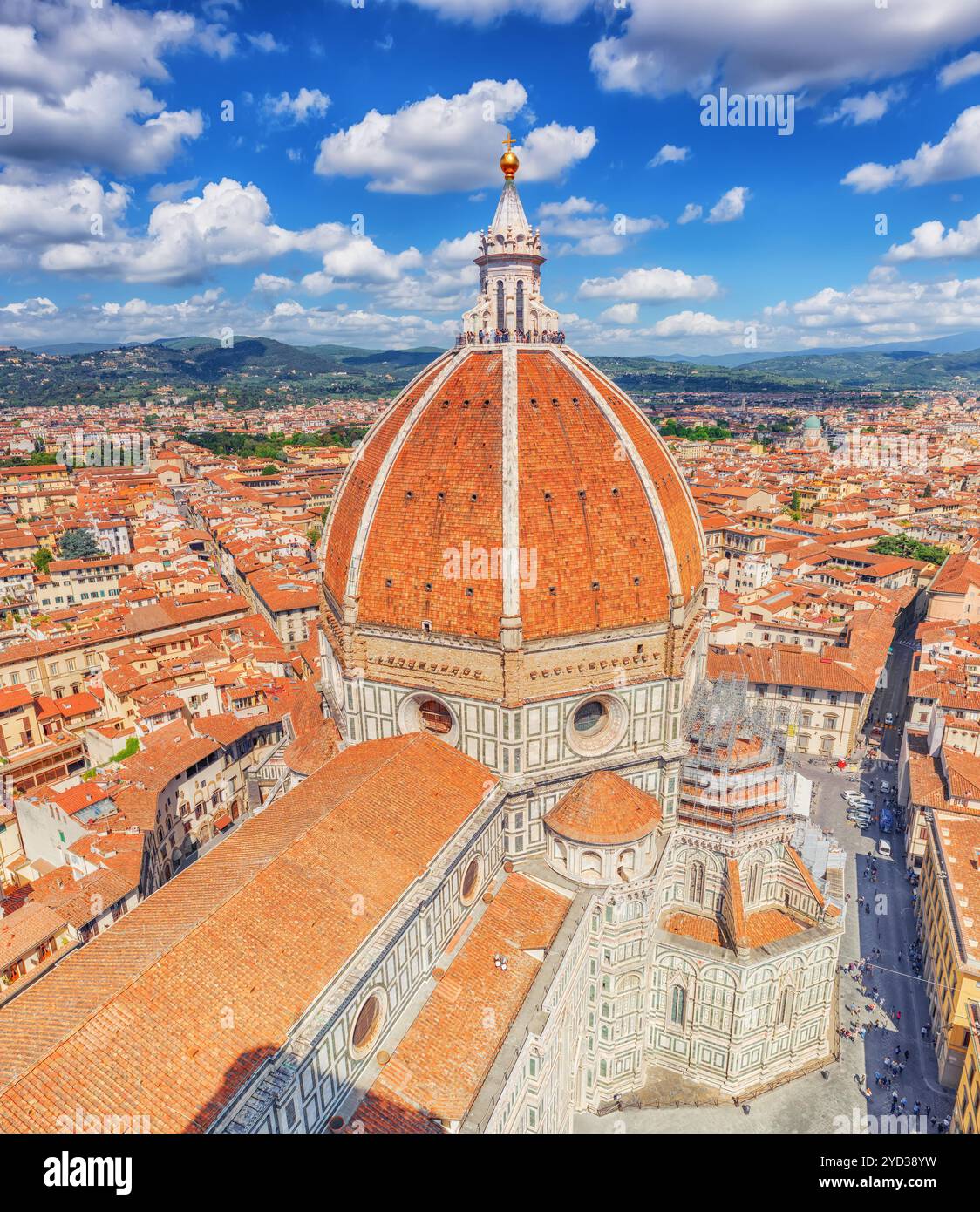 Above view Santa Maria del Fiore (Cattedrale di Santa Maria del Fiore ...