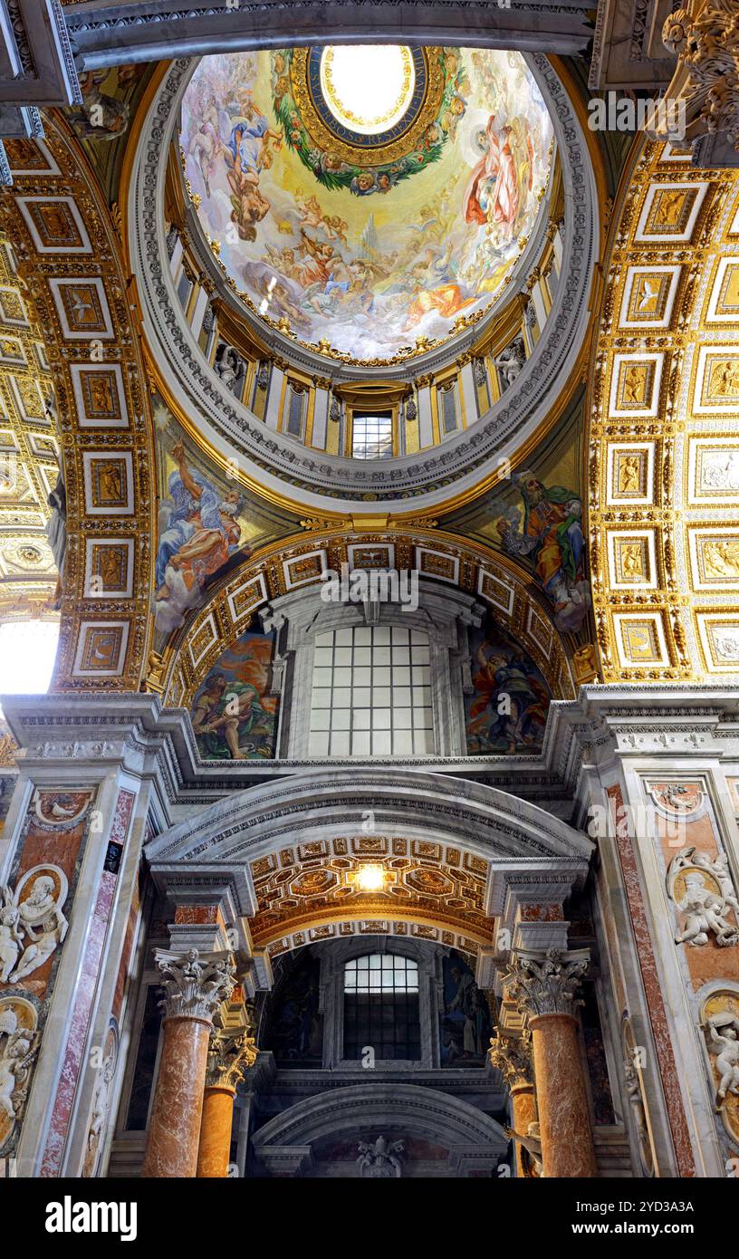 St. Peter's Basilica, St. Peter's Square, Vatican City. Indoor interior ...