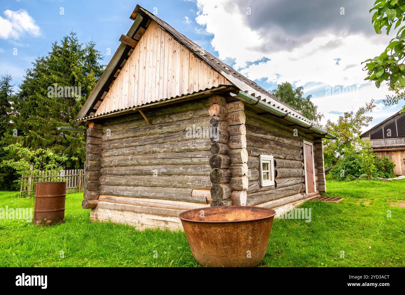 Traditional russian wooden bath at the countryside Stock Photo - Alamy