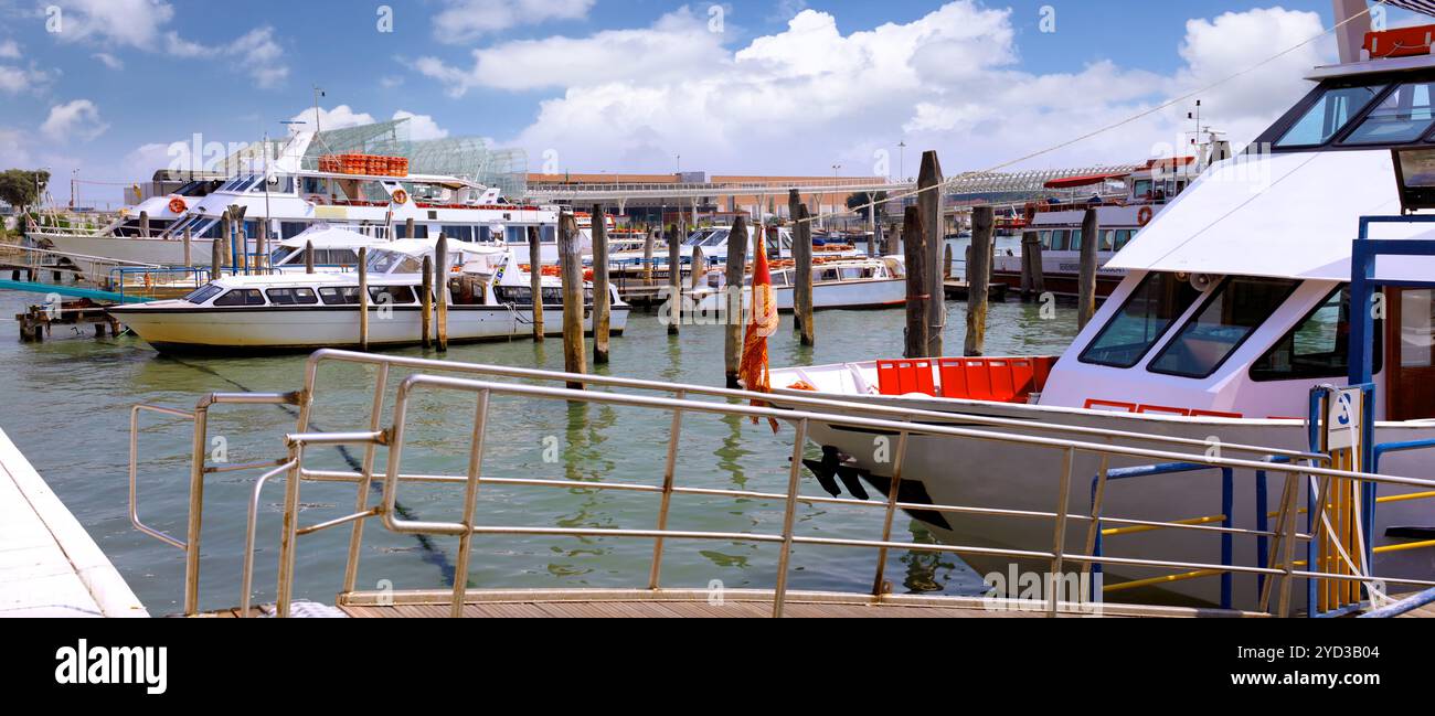 Marine moorage , sea port in Venice. Italy Stock Photo - Alamy