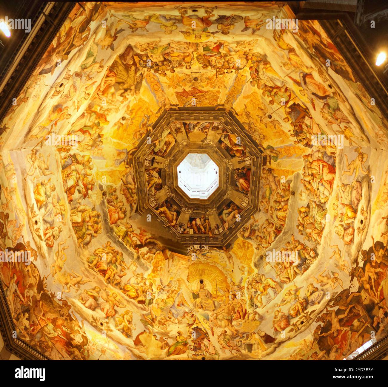 Indoor interior of cathedral Duomo on Miracoli Square of Miracles in ...