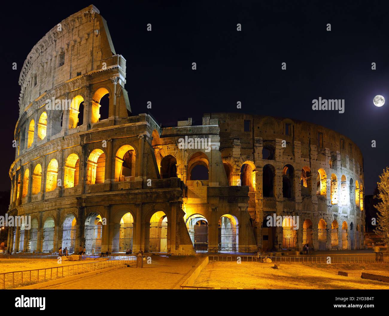 The Colosseum, the world famous landmark in Rome. Night view .Panorama ...