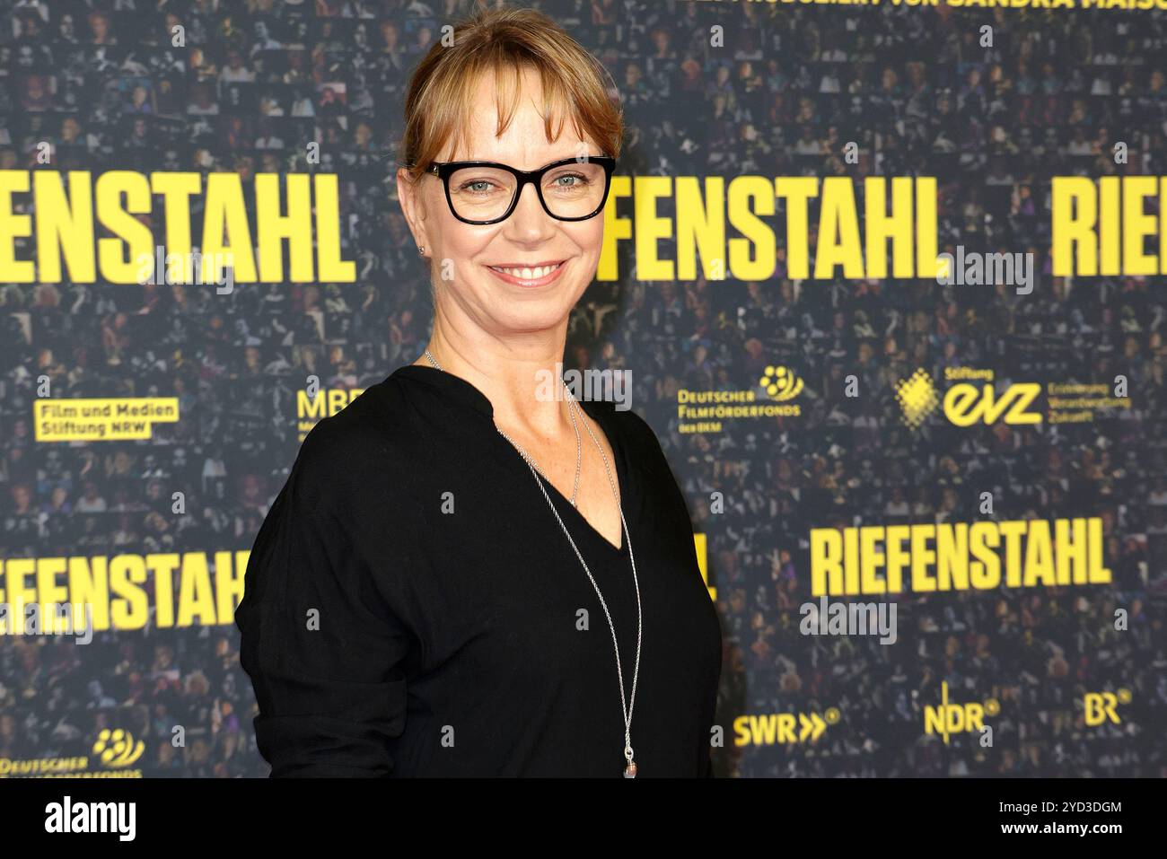 Victoria sturm hi-res stock photography and images - Alamy