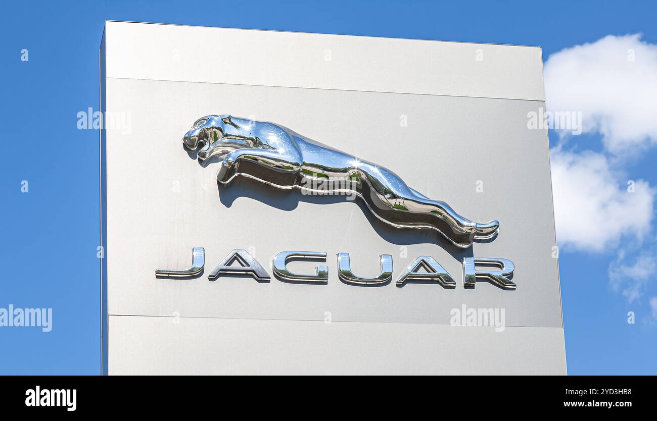 Jaguar dealership sign Stock Photo - Alamy