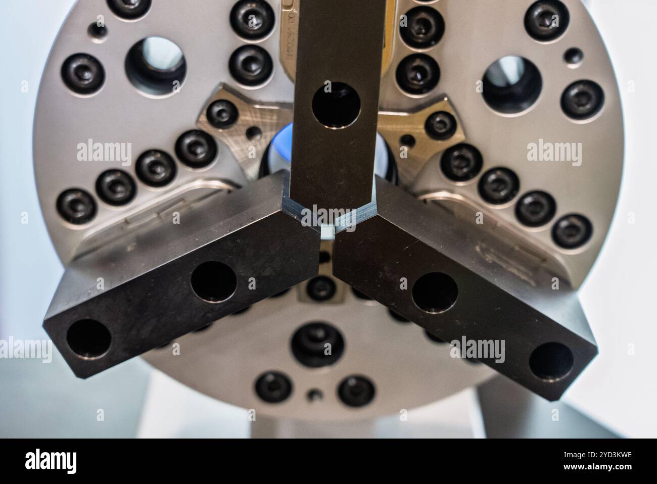 Large lathe chuck. Lathe with large chuck. Part clamping systems in CNC ...