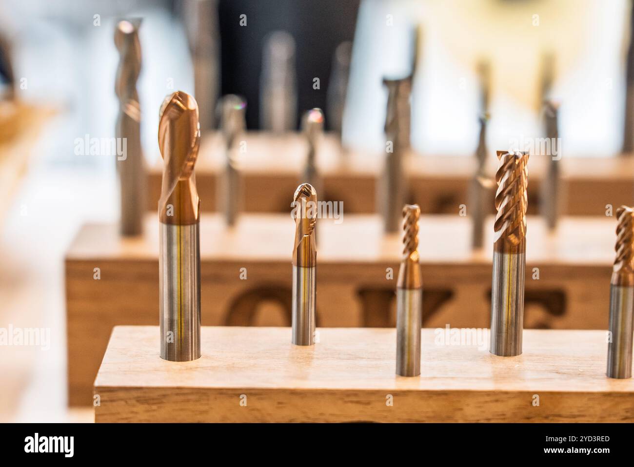 Flat or square solid carbide endmill tools. The cutting tool for CNC ...