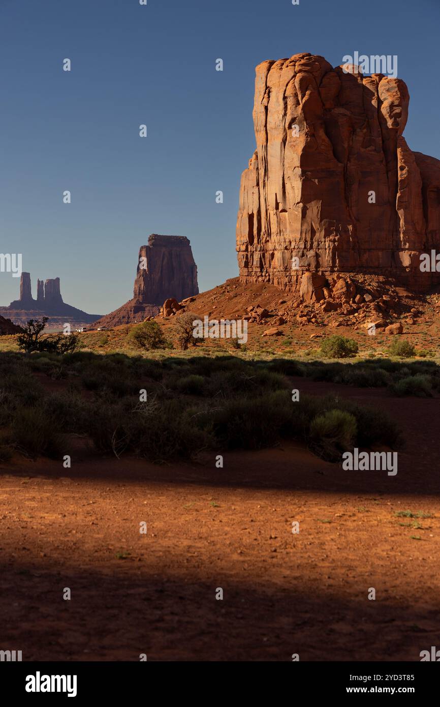 Iconic sandstone buttes monument valley hi-res stock photography and ...