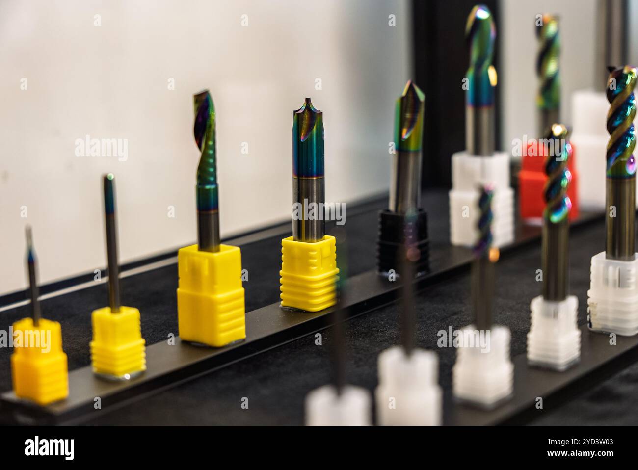 Flat or square solid carbide endmill tools. The cutting tool for CNC ...