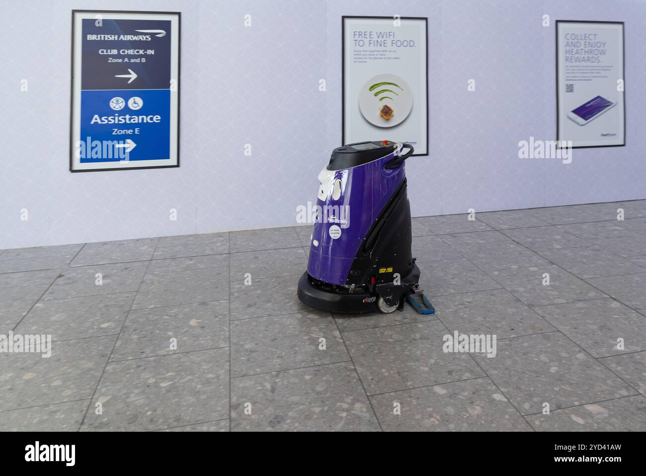 Autonomous floor scrubber hi-res stock photography and images - Alamy