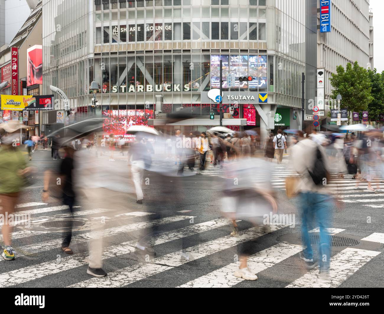 The Shibuya Scramble Crossing in Tokyo, Japan Stock Photo - Alamy