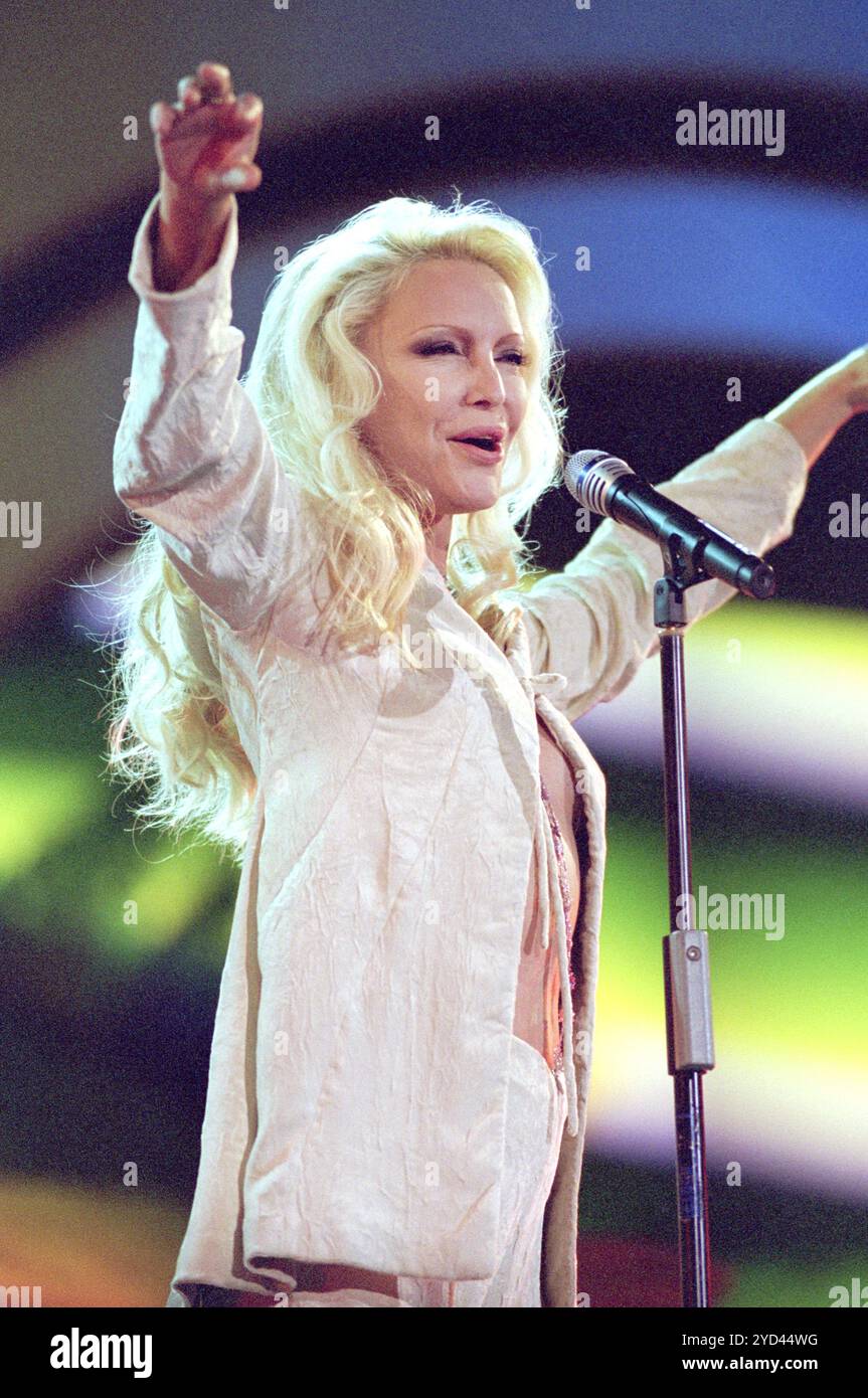 Verona Italy 09/09/2000: Patty Pravo,Italian singer,during the ...