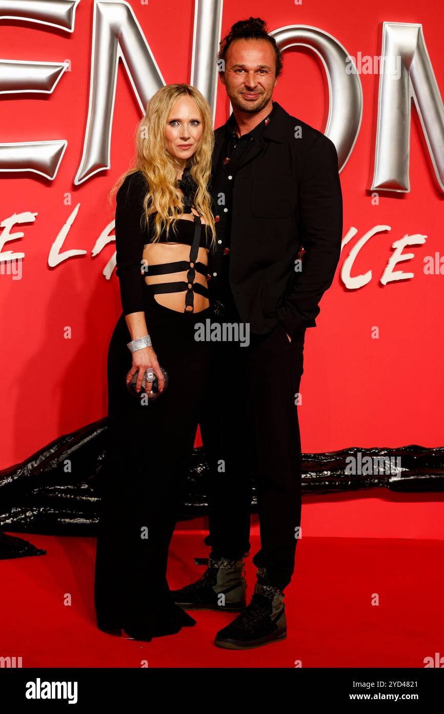 Juno temple and michal szymanski at venom hi-res stock photography and ...