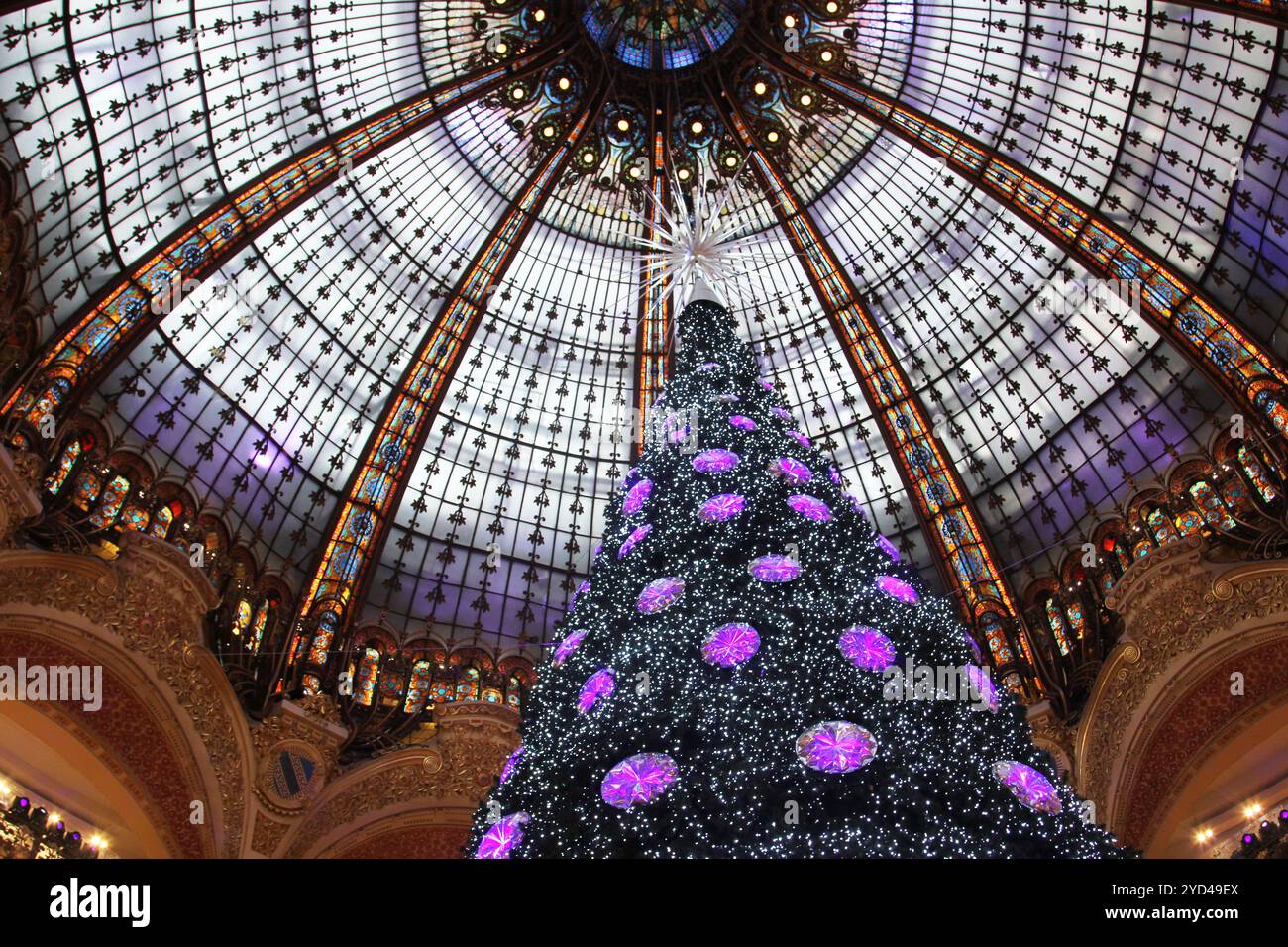 Christmas tree at Galeries Lafayette, trade pavilions in Paris, France ...