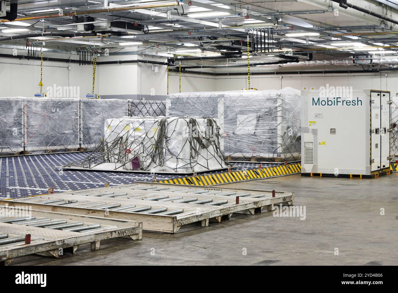 MobiFresh Cargo storage inside terminal at airport Stock Photo - Alamy