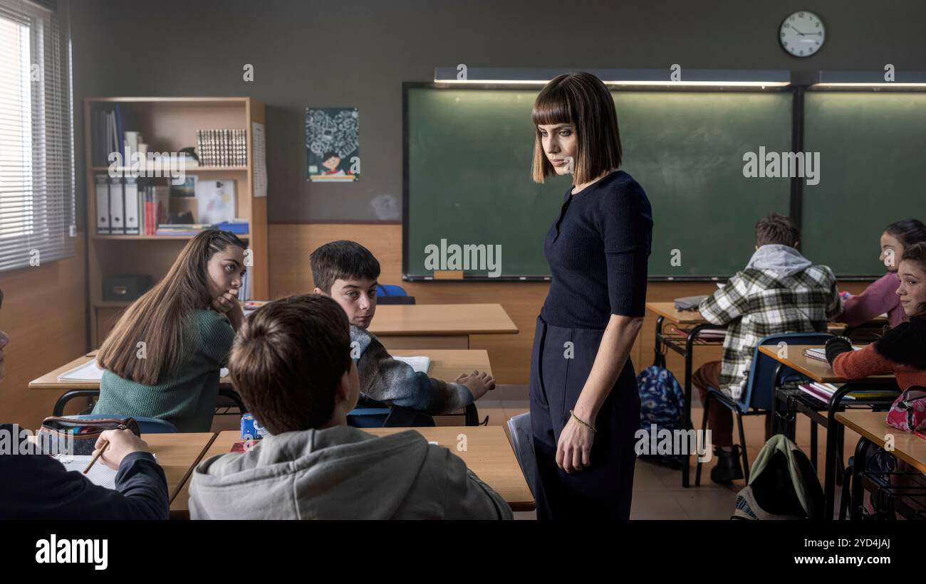 AURA GARRIDO in INVISIBLE (2024), directed by PACO CABALLERO. Credit ...