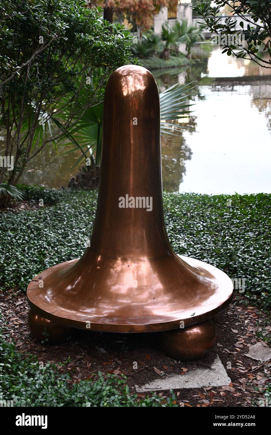 Sydney & Walda Besthoff Sculpture Garden at New Orleans Museum of Art ...