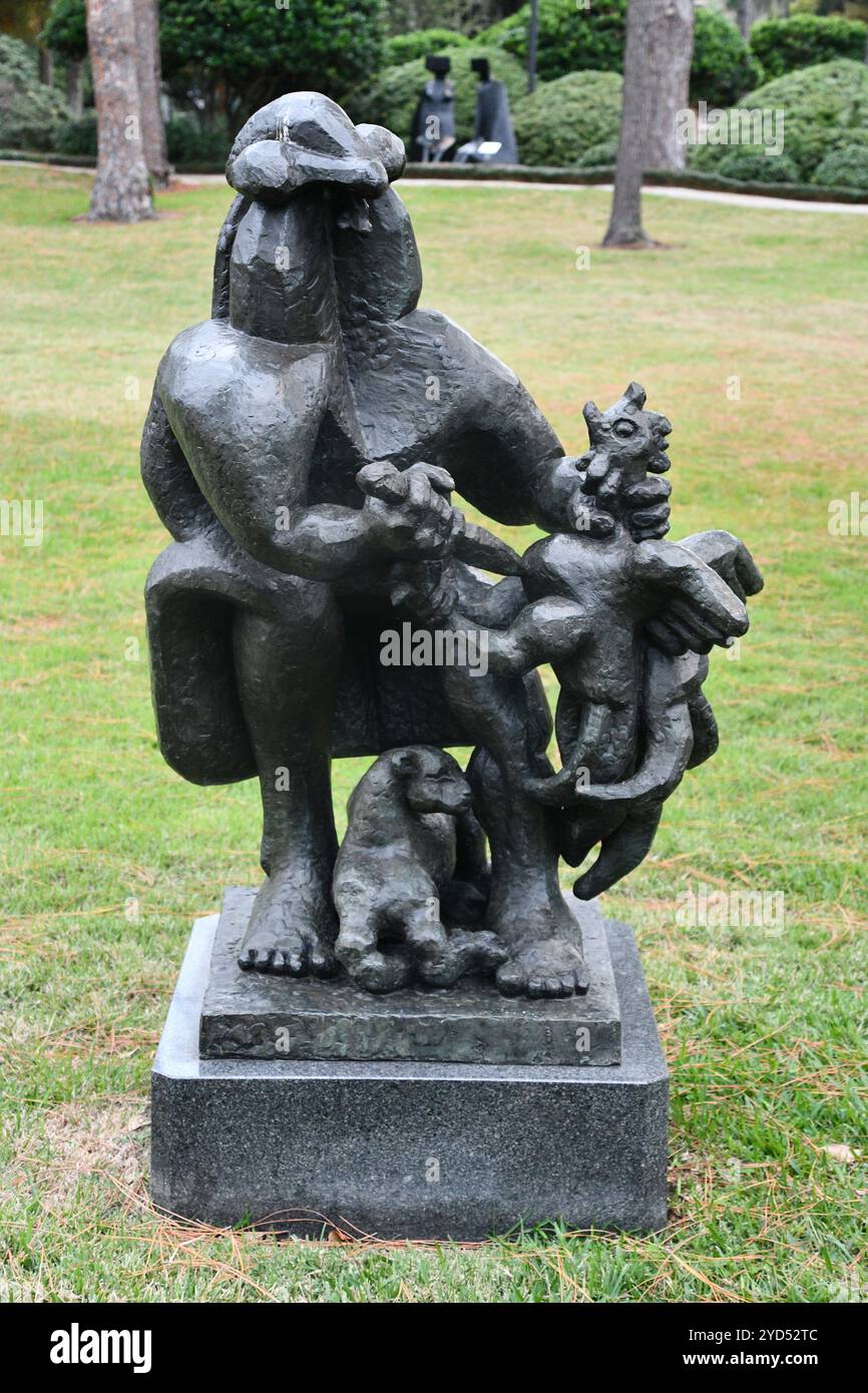 Sydney & Walda Besthoff Sculpture Garden at New Orleans Museum of Art ...