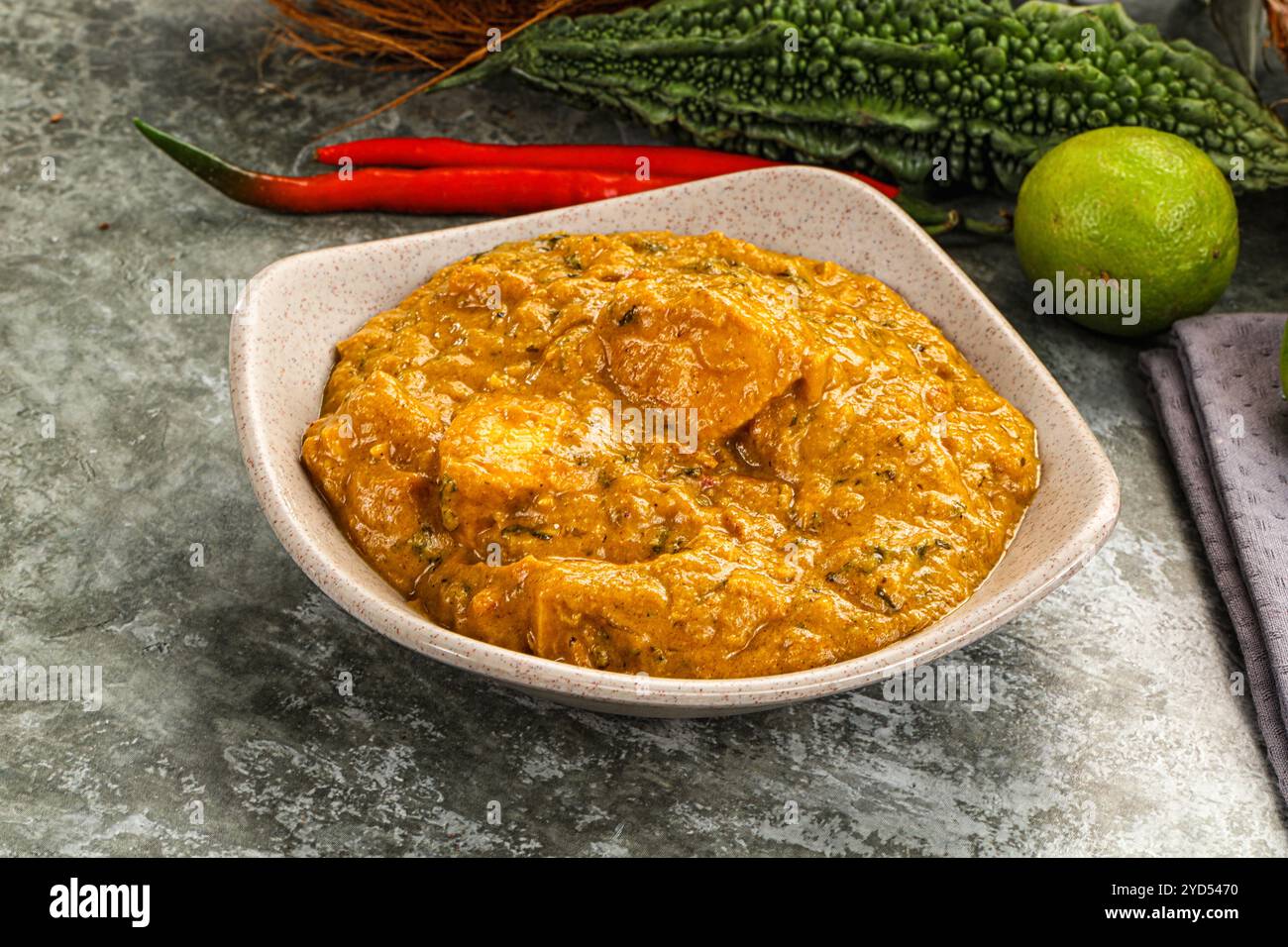 Indian cuisne - Chicken massala with sauce and spices Stock Photo - Alamy