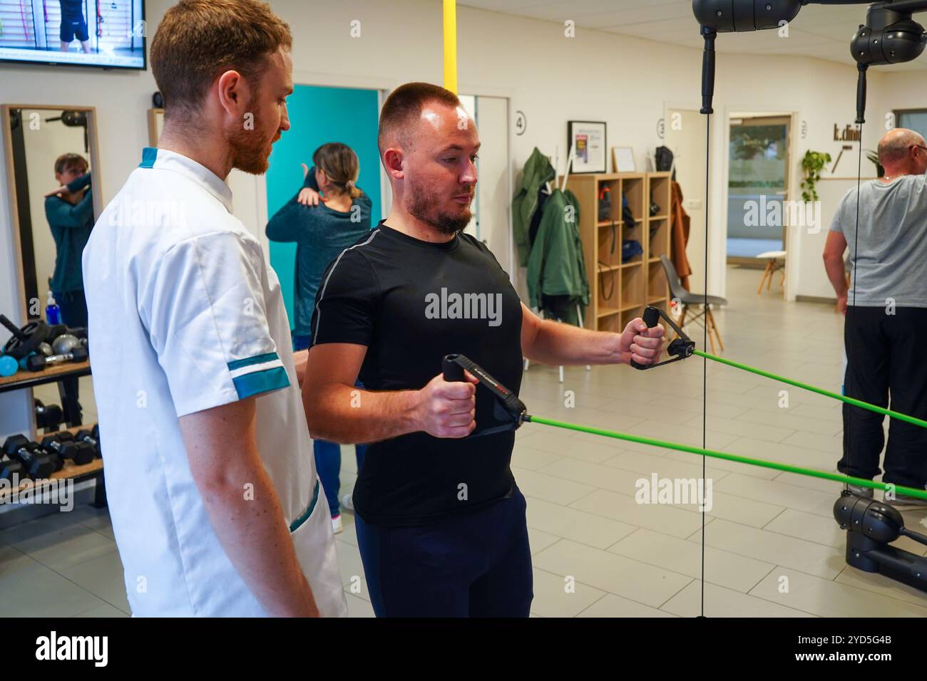 Physiotherapy center specializing in shoulder pathology before or after ...