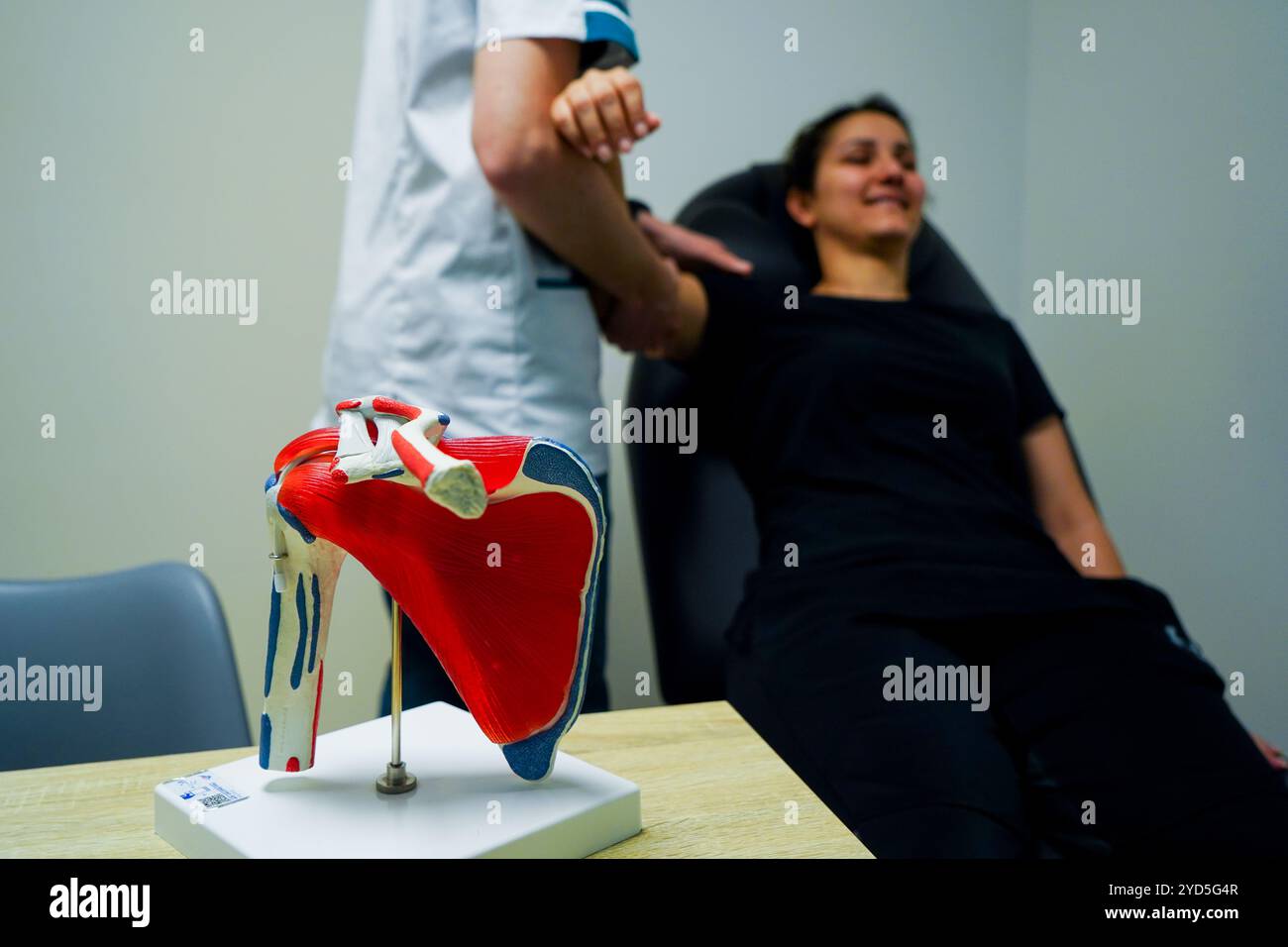 Physiotherapy center specializing in shoulder pathology before or after ...