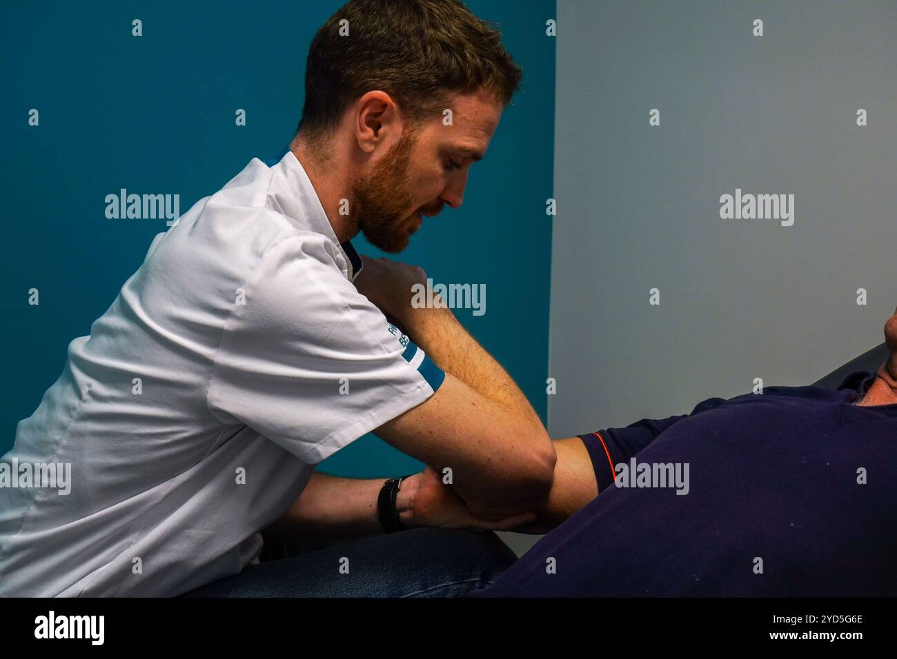 Physiotherapy center specializing in shoulder pathology before or after ...