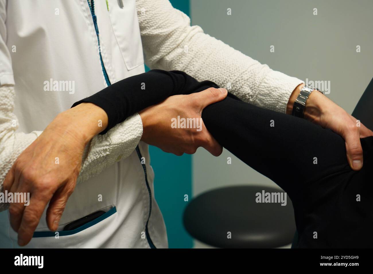 Physiotherapy center specializing in shoulder pathology before or after ...