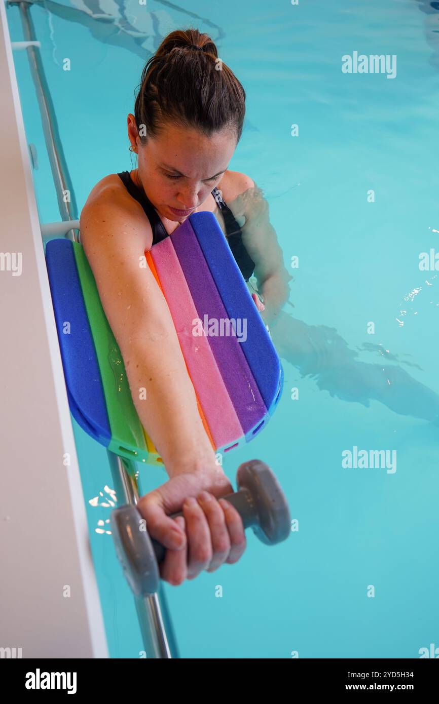 Physiotherapy center specializing in shoulder pathology before or after ...