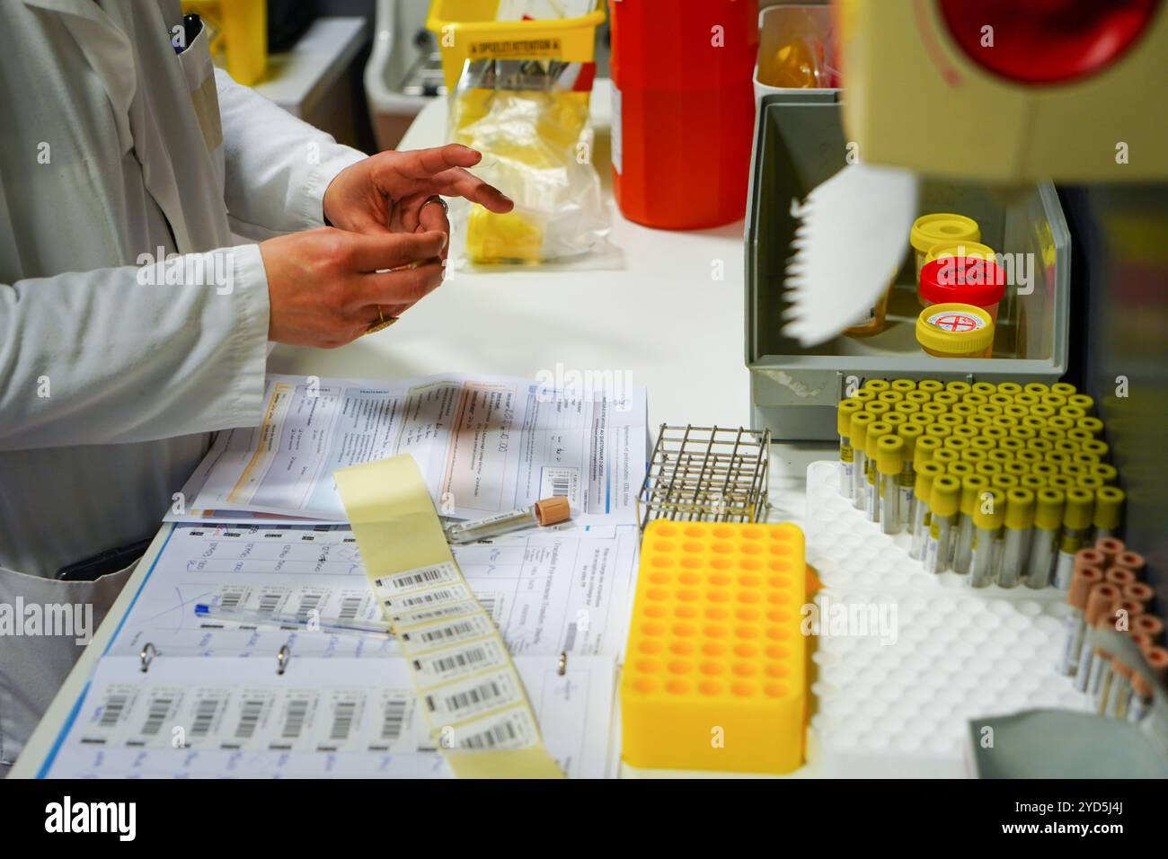 Medical Analysis Laboratory. Biomedical Analysis Technicians Stock ...